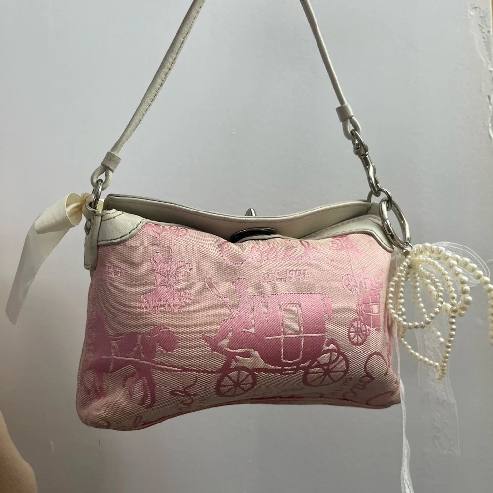 Coach | Bags | Rare Pink Kiss Lock Turn Lock Carriage Coach Purse ...